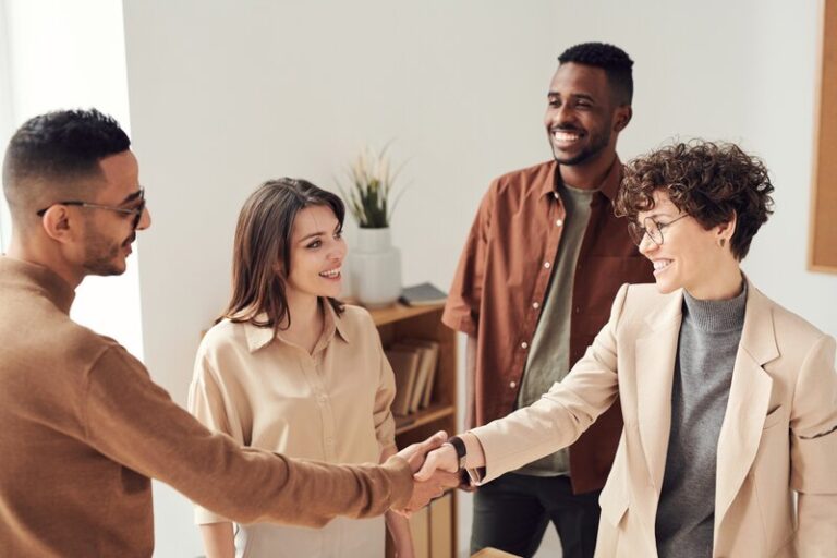 17 Benefits of Networking That’ll Help You Make New Connections ...