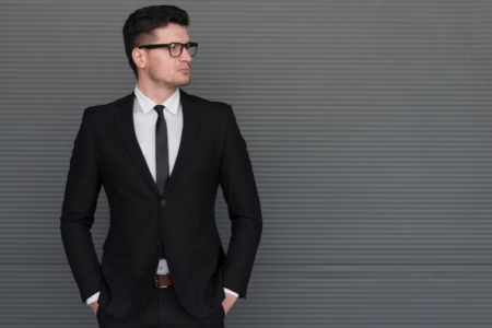 A Comprehensive Guide On What To Wear To A Conference For Men & Women