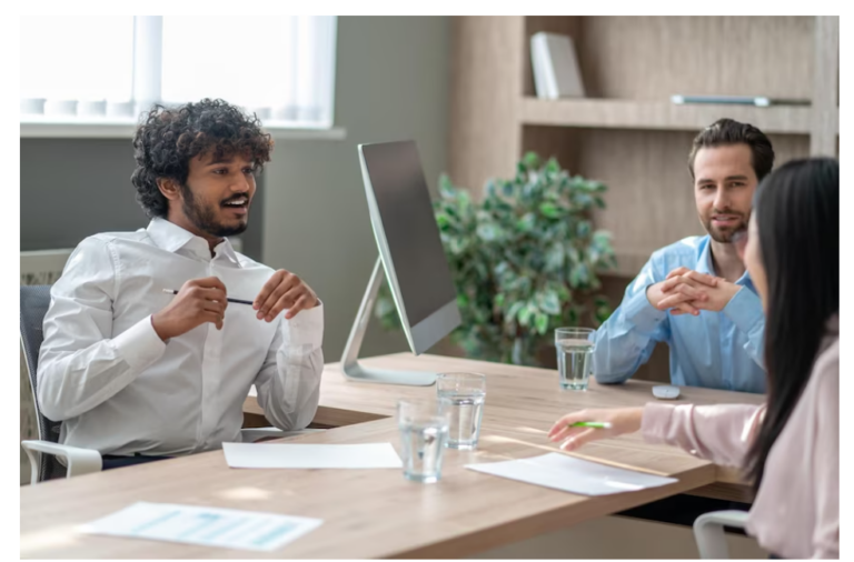 15 Workplace Meeting Challenges & How to Overcome Them